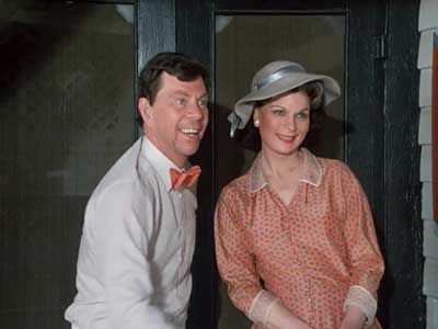 The Waltons s9-ep20 - The Hostage